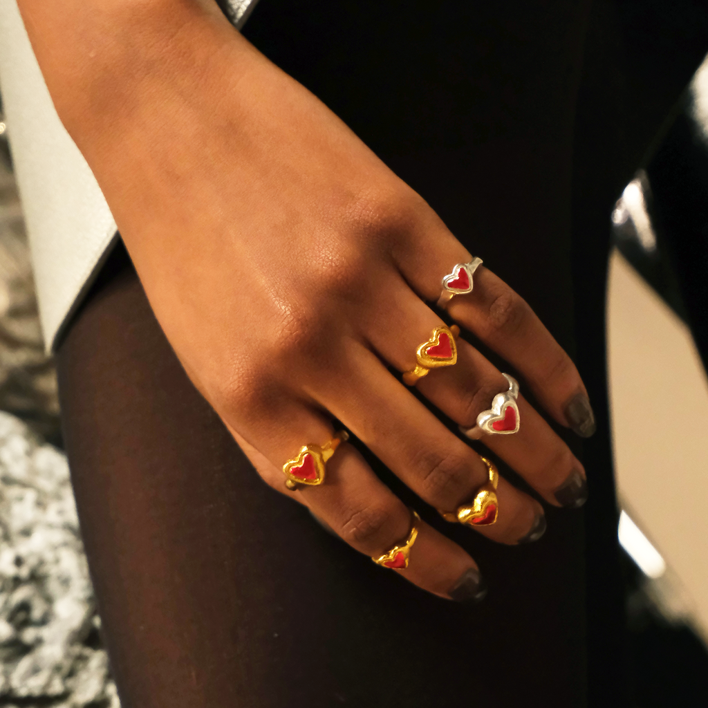 Anillo LovePuff Plata – Daniela Salcedo