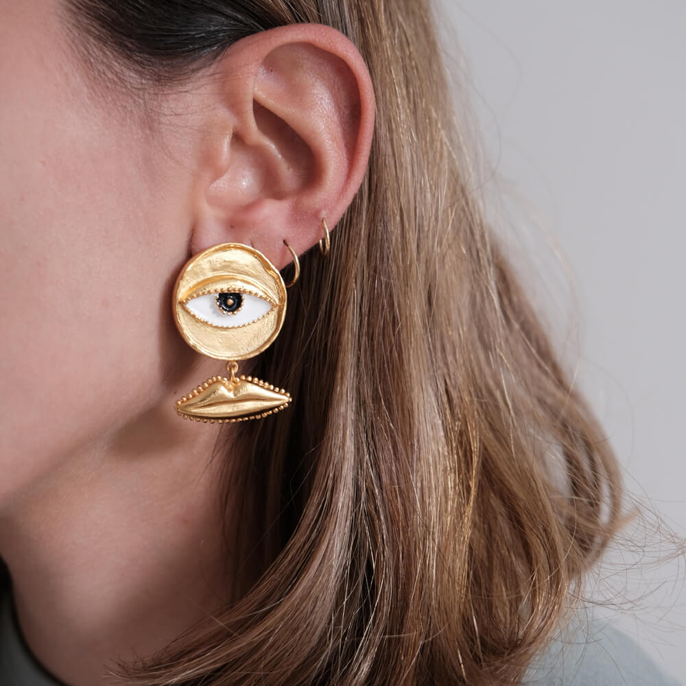 Cyclop Medium Studs – Daniela Salcedo
